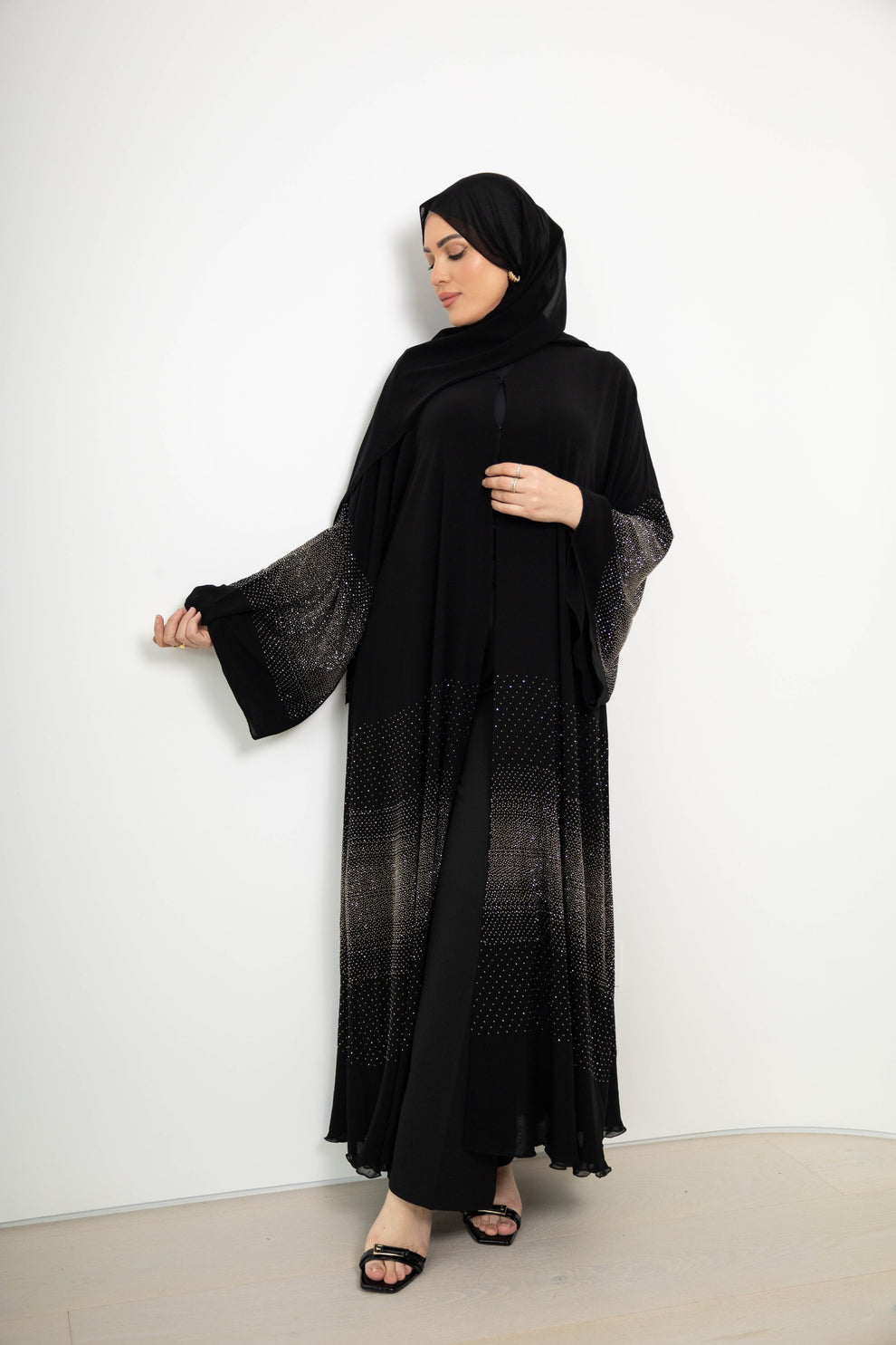 Diamond Dalia Abaya – 2-Piece Set – LA ROYALE